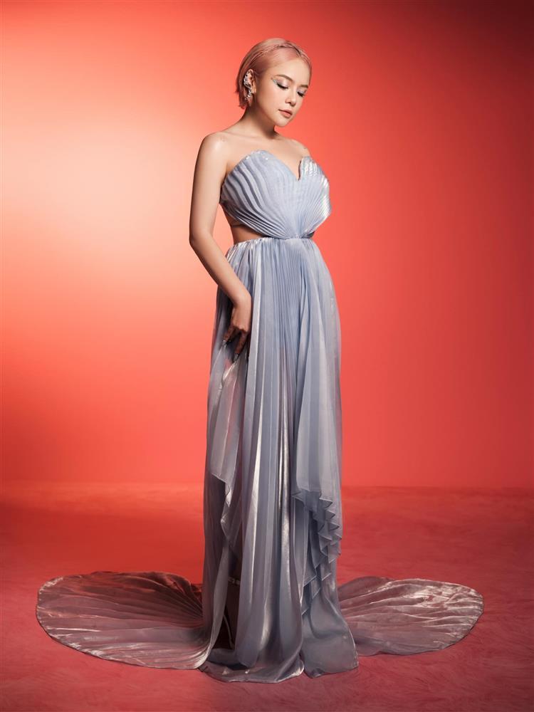 Bị chê 'quá mập' tại 'Chị Đẹp Đạp Gió Rẽ Sóng', sắc vóc đời thực của ...